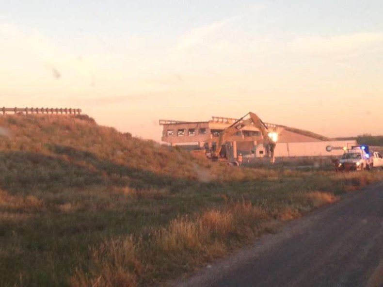 UPDATE: Texas I-20 Bridge Collapses Near Mile Marker 170