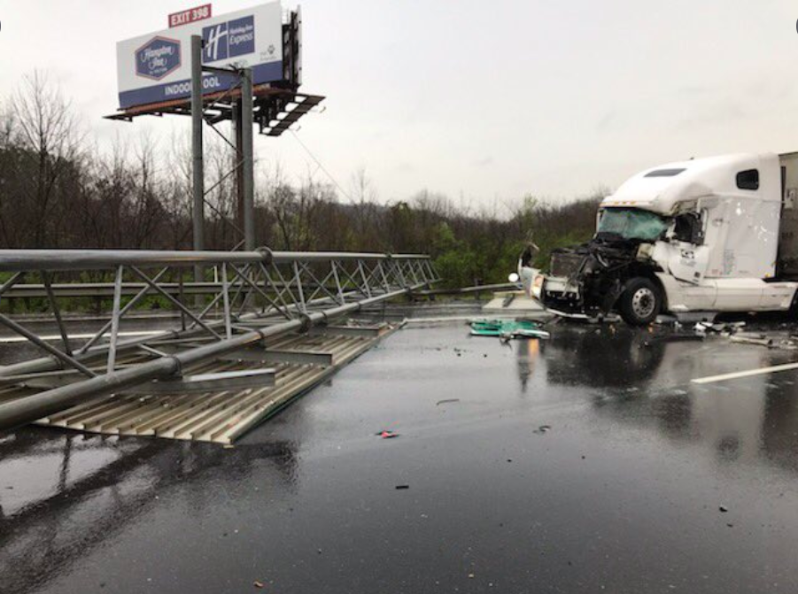 Trucker dies in crash that shut down Knoxville interstate for hours