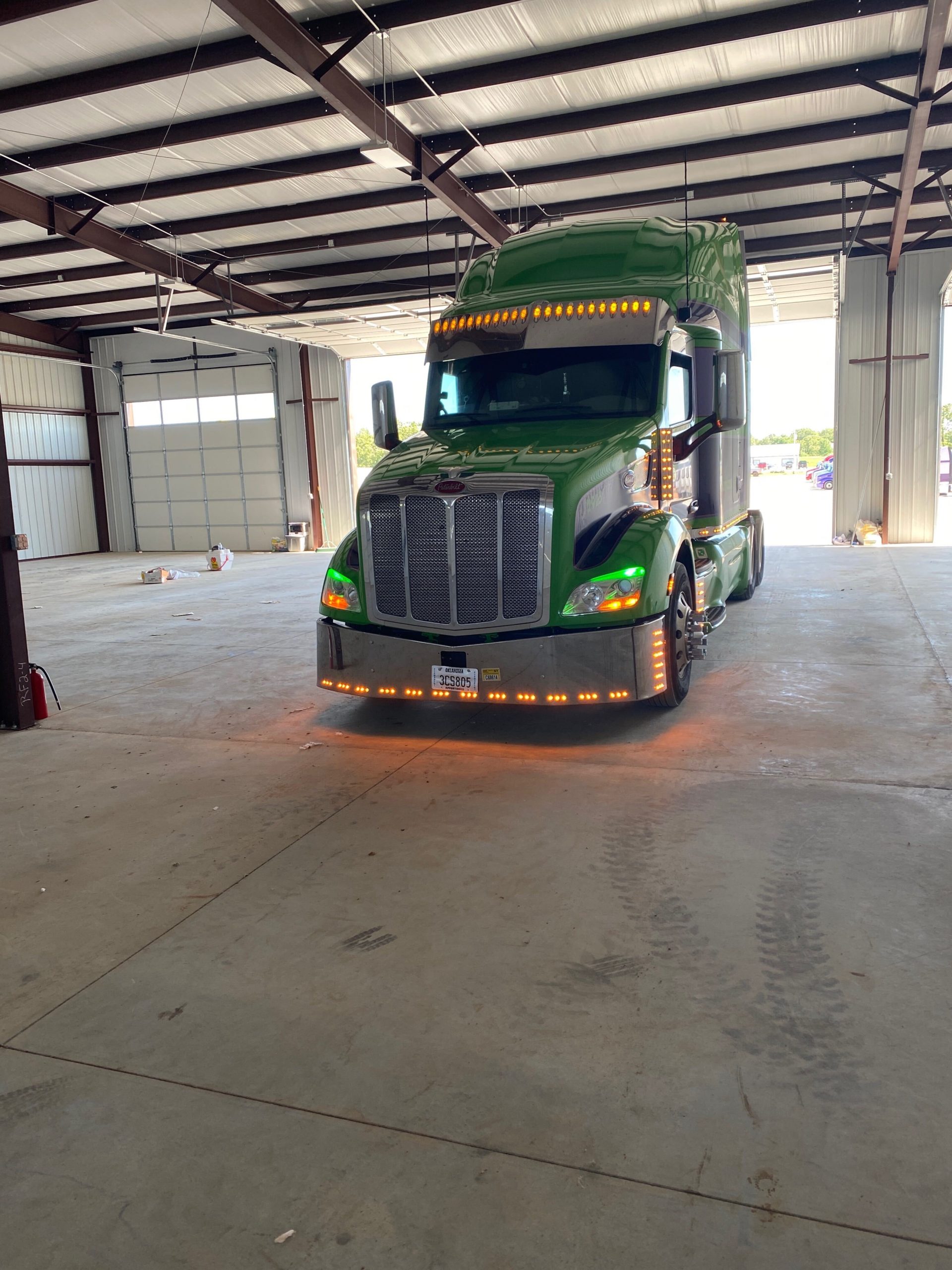 'Dark Knight' of the Highway: Veteran trucker lets his personality ...