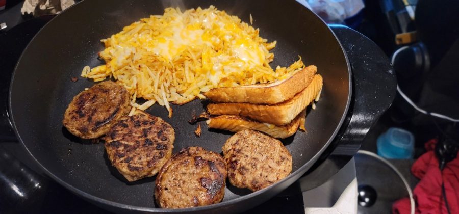 These drivers know how to ROCK an in-cab kitchen