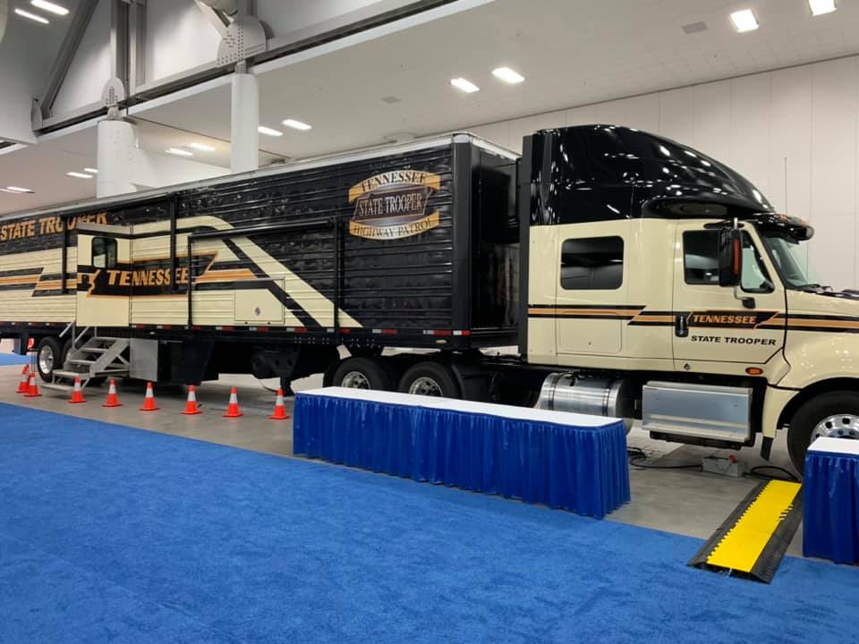 Driving simulator teaches teens how to safely share the road with semi ...