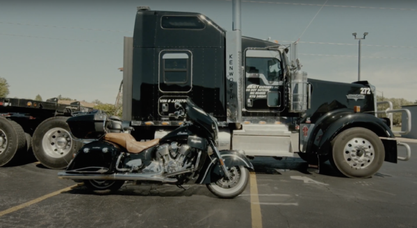 An Illinois trucking company just rewarded their top driver of 2021 ...