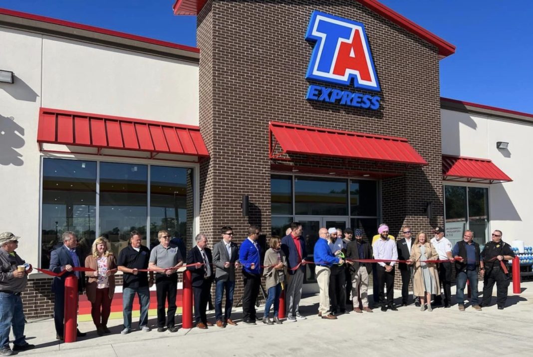 TA Express truck stop opens in Illinois