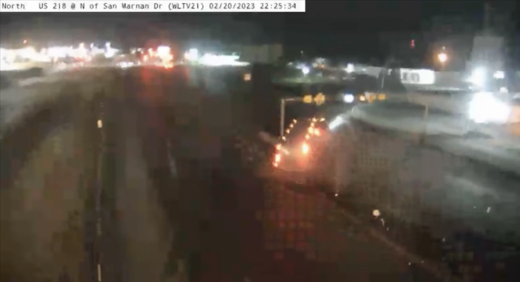 Caught on Iowa DOT cams: Semi trailer sliced open by traffic pole ...