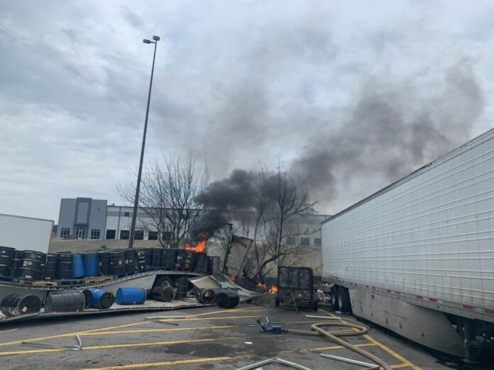 Truck hauling lithium batteries explodes at Alabama truck stop