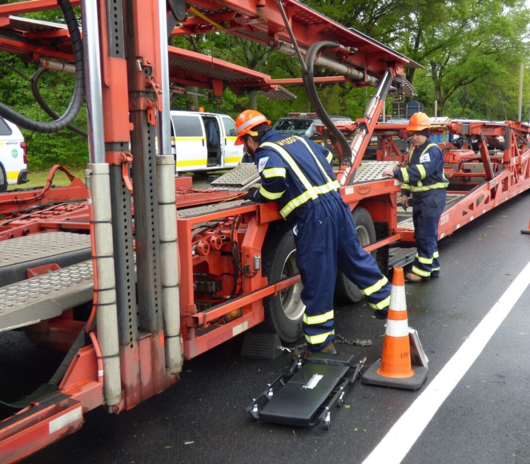 New commercial vehicle inspection station opens on I-495
