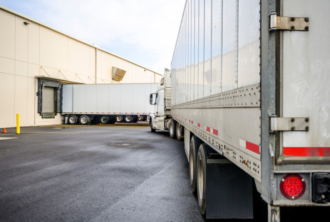 Truckers detained at customer facilities drive 14.6% faster than non ...