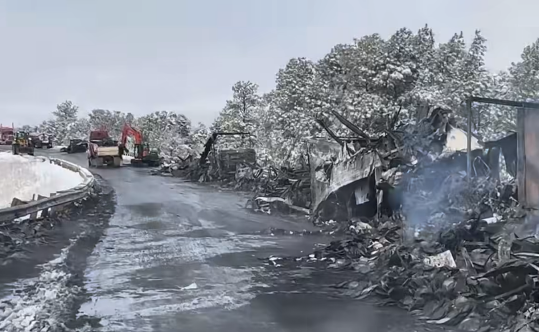 Two killed in I-40 AZ pileup identified after wreck burns for 20 hours