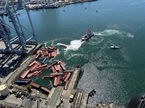 Video catches the moment that 67 shipping containers fall off ship into ...