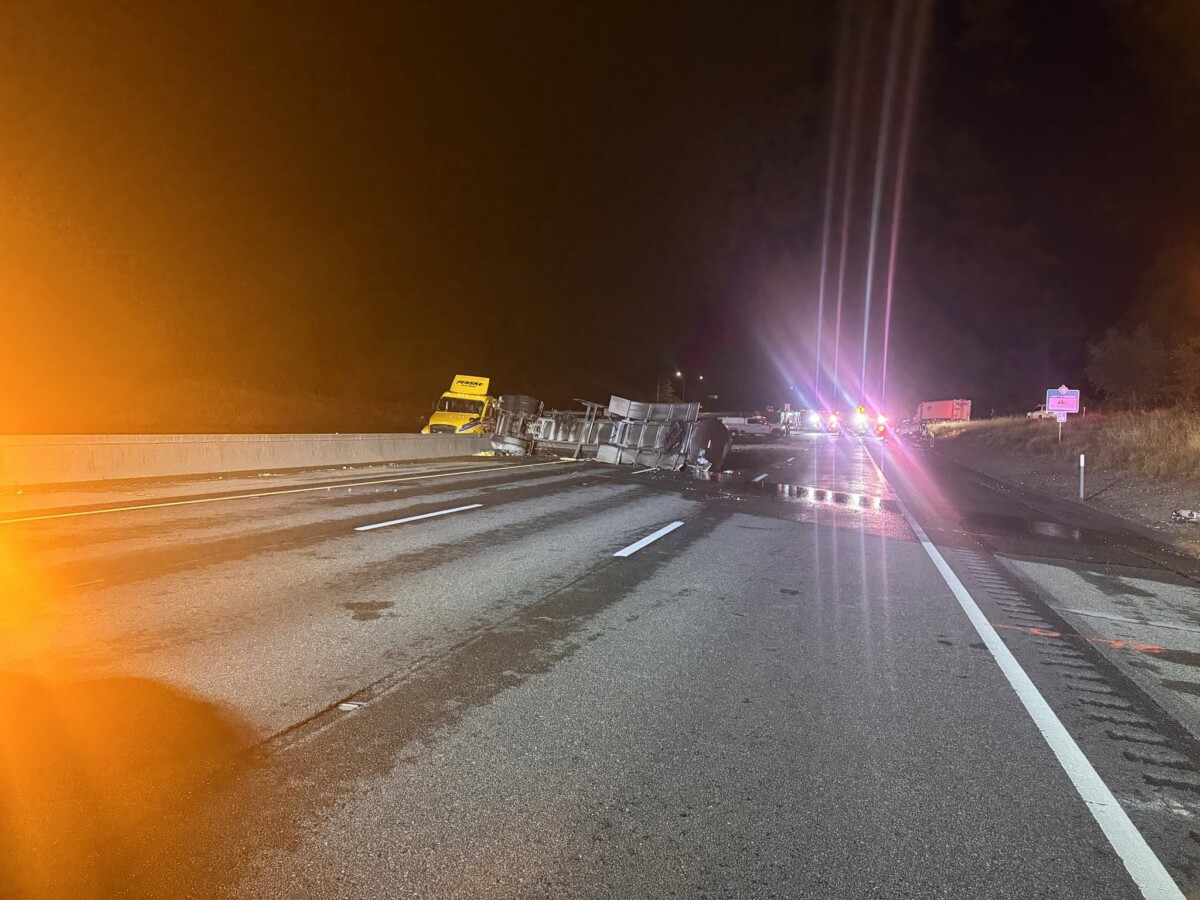 Commercial vehicle driver arrested for fleeing on foot from fatal crash ...