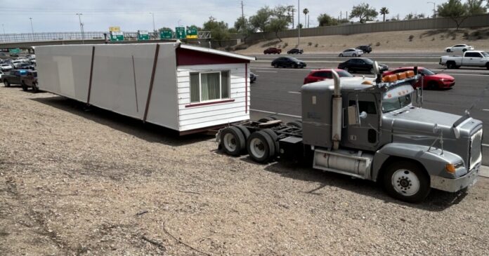 Arizona troopers find 32 violations on oversized load 'trying to squeak ...